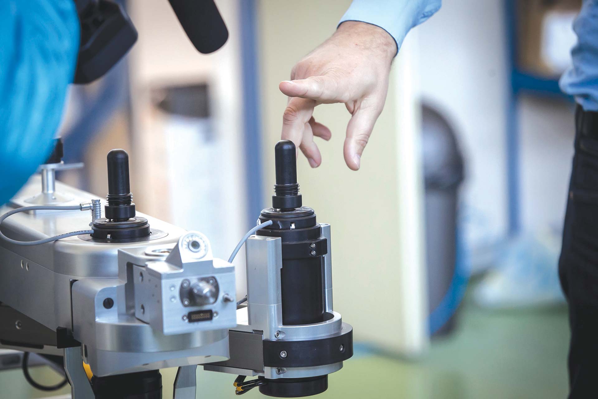 Inetec: Hi-tech hrvatski roboti - VidiLAB