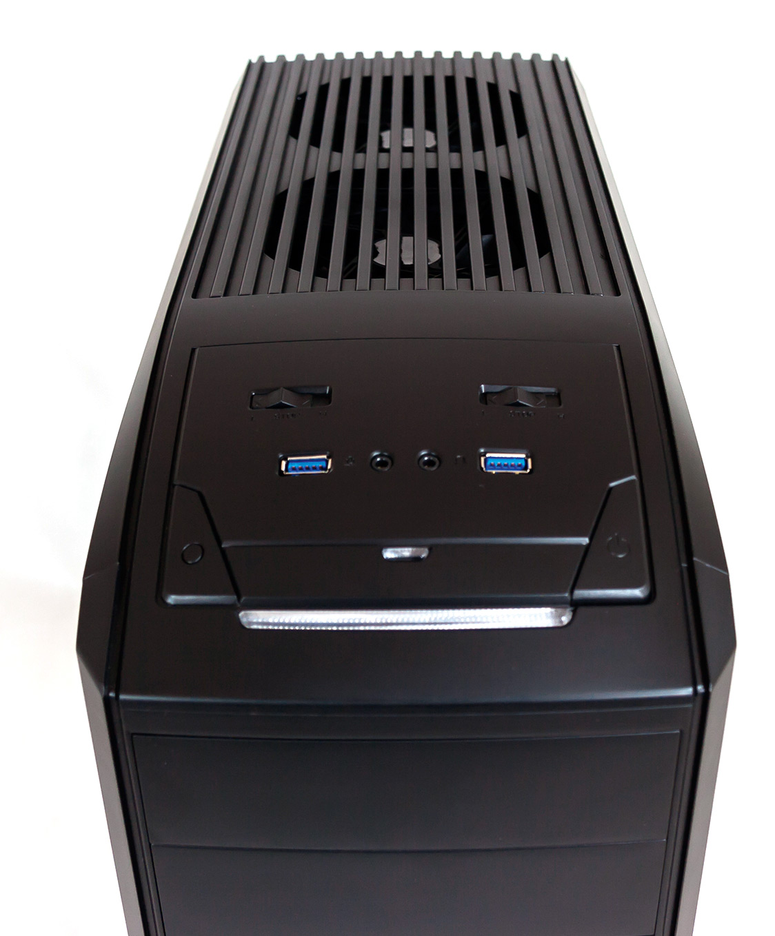 Antec GX500 - VidiLAB